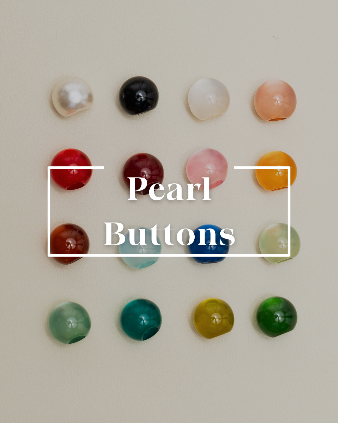 Pearl Buttons – Istana Kancing